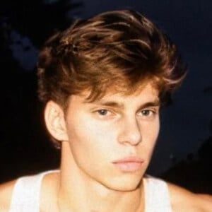 Todd Bennie - Age, Bio, Family | Famous Birthdays