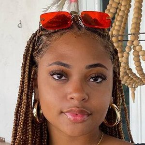 Jaala.zm - Age, Bio, Family | Famous Birthdays