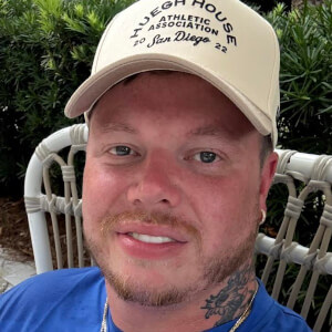 jumpsuitpablo - Age, Family, Bio | Famous Birthdays