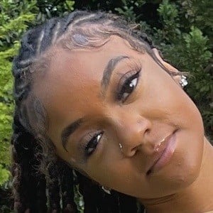 naayy_r - Age, Family, Bio | Famous Birthdays