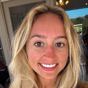 sophie.monki Age & Bio | Famous Birthdays