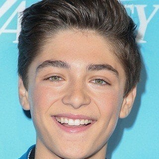 Asher Angel - Age, Bio, Family | Famous Birthdays
