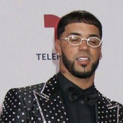 Karol G - Age, Bio, Family | Famous Birthdays