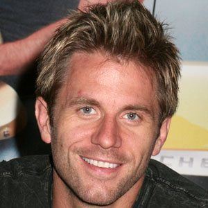 Aaron Benward - Bio, Family, Trivia | Famous Birthdays