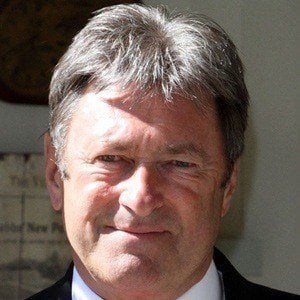Alan Titchmarsh - Bio, Family, Trivia | Famous Birthdays