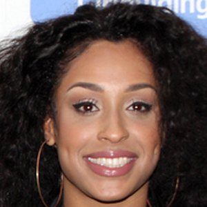 Alexandra Buggs - Bio, Family, Trivia | Famous Birthdays
