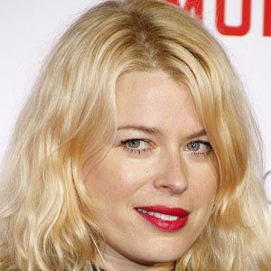 Amanda de Cadenet - Bio, Family, Trivia | Famous Birthdays