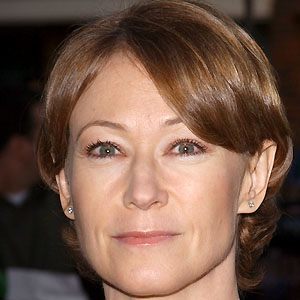 Ann Magnuson - Bio, Family, Trivia | Famous Birthdays