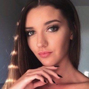 April Nottingham's Instagram, Twitter & Facebook on IDCrawl