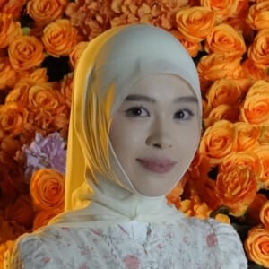 Asel Mustafaeva - Bio, Family | Famous Birthdays