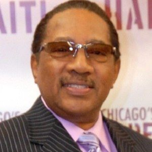 Bobby Jones (Gospel Singer) - Bio, Family, Trivia | Famous Birthdays