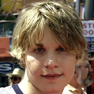 Brady Corbet - Bio, Family, Trivia | Famous Birthdays