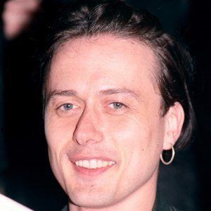 Brett Anderson - Bio, Family, Trivia | Famous Birthdays