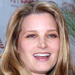 Bridget Fonda - Bio, Family, Trivia | Famous Birthdays