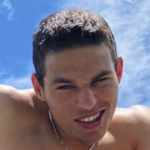 bryanmntz - Age, Family, Bio | Famous Birthdays