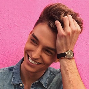 Cade Parker - Bio, Family, Trivia | Famous Birthdays