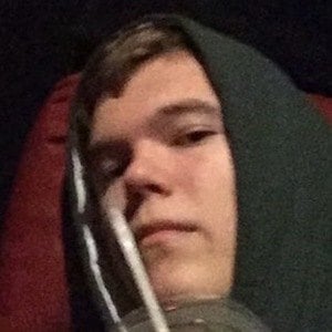 Carson Scheer - Bio, Family, Trivia | Famous Birthdays