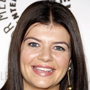 Casey Wilson - Biografía, Datos, Familia | Famous Birthdays