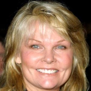 Cathy Lee Crosby - Bio, Family, Trivia | Famous Birthdays