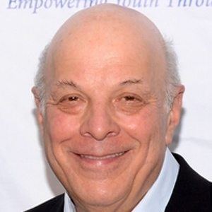 Charles Fox - Bio, Family, Trivia | Famous Birthdays