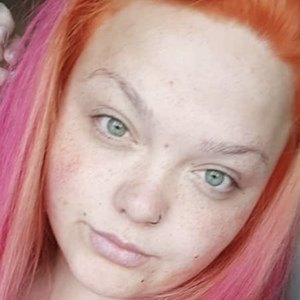 CharlyxMoon - Age, Family, Bio | Famous Birthdays