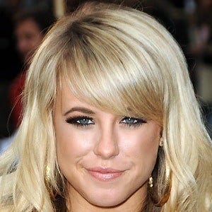 Chelsie Hightower Biography