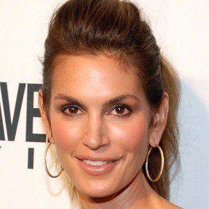 Cindy Crawford - Bio, Family, Trivia | Famous Birthdays