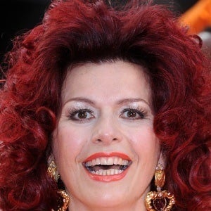 Cleo Rocos - Bio, Family, Trivia | Famous Birthdays