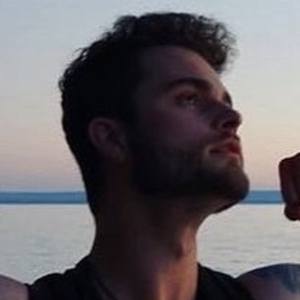 CoD Coach - Age, Family, Bio | Famous Birthdays