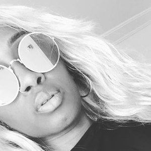 Corinne Victoria - Bio, Family, Trivia | Famous Birthdays