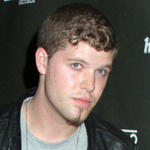 Daniel Merriweather - Bio, Family, Trivia | Famous Birthdays