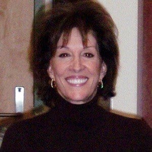 Deana Martin - Bio, Family, Trivia | Famous Birthdays