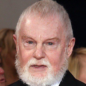 Derek Jacobi - Bio, Family, Trivia | Famous Birthdays