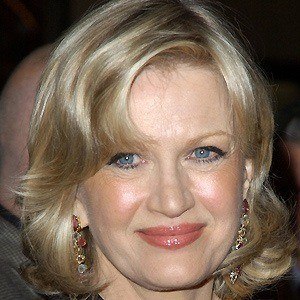 Diane Sawyer - Bio, Family, Trivia | Famous Birthdays