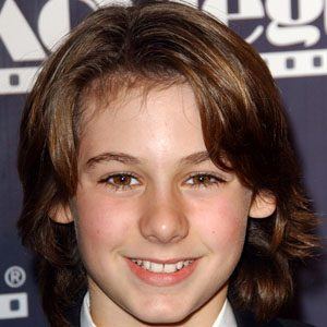 Dominic Scott Kay - Bio, Family, Trivia | Famous Birthdays