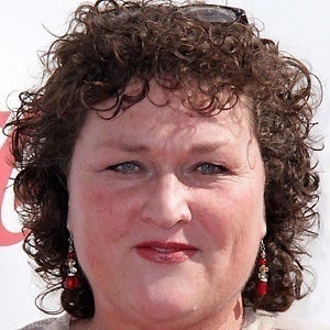 Dot Jones - Bio, Family, Trivia | Famous Birthdays