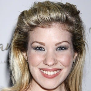 Emily West - Bio, Family, Trivia | Famous Birthdays