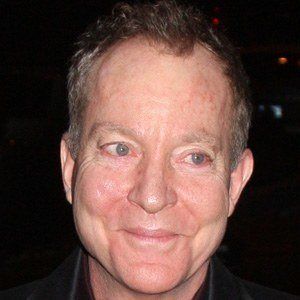 Fred Schneider - Bio, Family, Trivia | Famous Birthdays