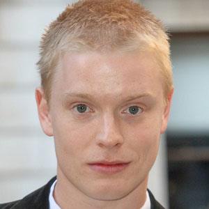Freddie Fox - Bio, Facts, Family | Famous Birthdays
