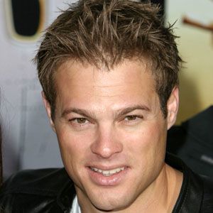 George Stults - Bio, Family, Trivia | Famous Birthdays