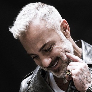 Gianluca Vacchi - Bio, Family, Trivia | Famous Birthdays
