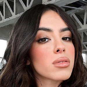 hcneybunnyy - Age, Family, Bio | Famous Birthdays