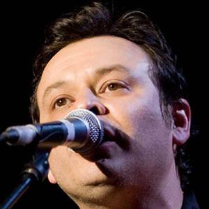 James Dean Bradfield - Bio, Family, Trivia | Famous Birthdays