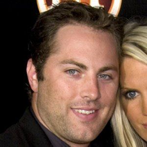 Jay McGraw - Bio, Family, Trivia | Famous Birthdays