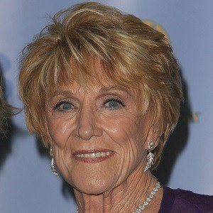Jeanne Cooper - Bio, Facts, Family | Famous Birthdays