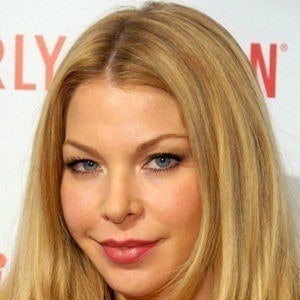 Jennifer Lyons - Bio, Family, Trivia | Famous Birthdays