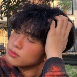 Jess Mabayo - Age, Family, Bio | Famous Birthdays