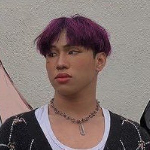 Jess Mabayo - Age, Family, Bio | Famous Birthdays