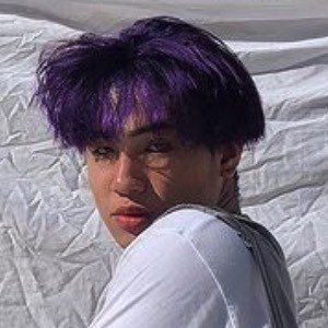 Jess Mabayo - Age, Family, Bio | Famous Birthdays