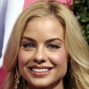 Jessica Collins - Bio, Family, Trivia | Famous Birthdays